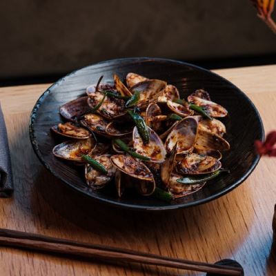 Try These Quintessential Aussie Recipes on Australia Day and Wow Your ...