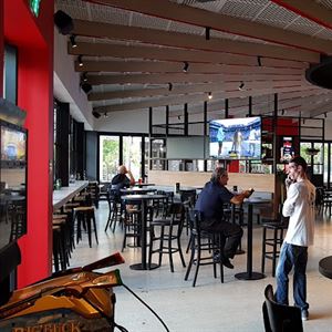 The Sporting Globe Bar & Grill, Rockingham - Modern Australian ...