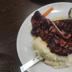 Queanbeyan Leagues Club, Queanbeyan - Modern Australian Restaurant Menu ...