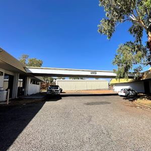 Overlander Hotel - Mt Isa, Mount Isa - Modern Australian Restaurant ...