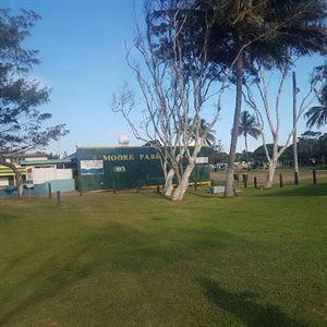 Moore Park Beach Holiday Park, Moore Park Beach - Modern Australian ...