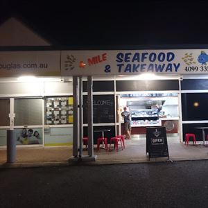 4 Mile Seafood & Takeaway, Port Douglas - Seafood Restaurant Menu ...