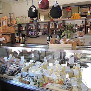 Mulberry's Delicatessen, Castlemaine - Deli Restaurant Menu, Phone ...