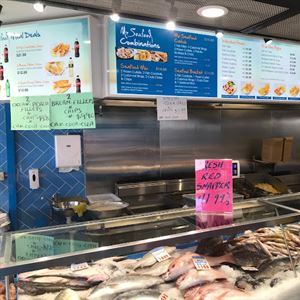 Mr Seafood Macquarie Mall Liverpool, Liverpool - Seafood Restaurant ...