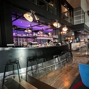 Mobius Bar and Grill, Mascot - Modern Australian Restaurant Menu, Phone ...