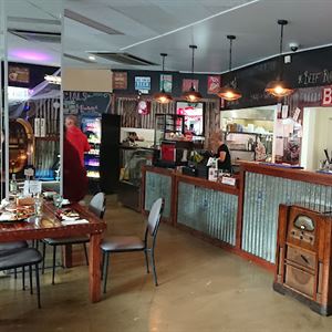 Rockin' Hot Bar & Bistro, Launceston - Pizza Restaurant Menu, Phone ...