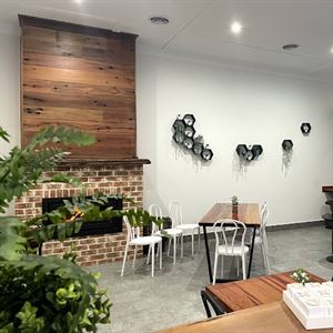 Foxy's Bakery, Stanthorpe - Bakery Restaurant Menu, Phone, Reviews | AGFG