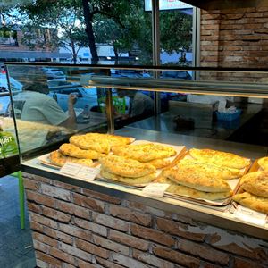 Aussie Kebab & Pide Mona Vale, Mona Vale - Modern Australian Restaurant ...