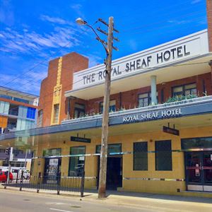 Royal Sheaf Hotel, Burwood - Modern Australian Restaurant Menu, Phone ...