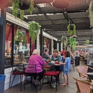 Frankie's Food Factory Terrey Hills, Terrey Hills - Cafe Restaurant ...