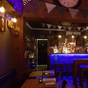 Ori's Bar, South Windsor - Modern Australian Restaurant Menu, Phone ...