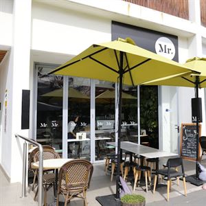 Mr.H Cafe and bar, Balmain - Cafe Restaurant Menu, Phone, Reviews | AGFG