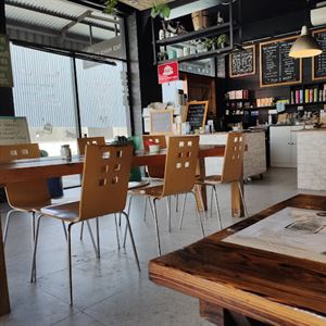 Chim Cham Cafe, Camperdown - Cafe Restaurant Menu, Phone, Reviews | AGFG