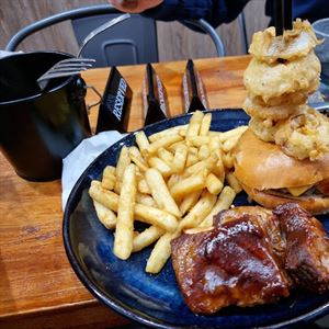 Fat Burgers & Grill, Campbelltown - American Restaurant Menu, Phone ...