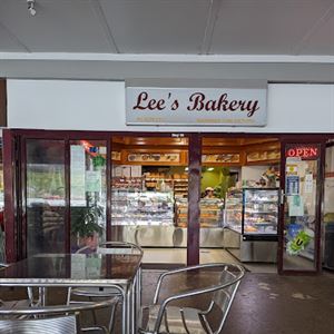 Lee's Bakery, Jindalee - Bakery Restaurant Menu, Phone, Reviews | AGFG