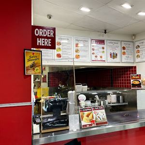Red Star Noodle & Rice Bar, Yeronga - Asian Restaurant Menu, Phone ...