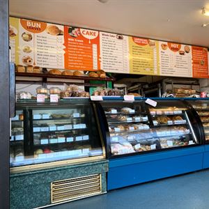 Top Pastries and Pies, Wynnum - Bakery Restaurant Menu, Phone, Reviews ...