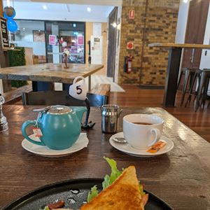 Bare Beanz Cafe, Fortitude Valley - Cafe Restaurant Menu, Phone ...