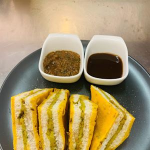 Breakie Nation, Helensvale - Cafe Restaurant Menu, Phone, Reviews | AGFG