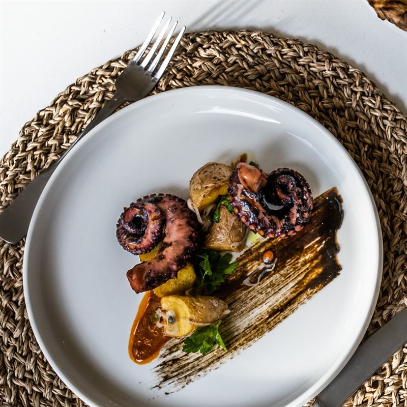 Saint Malo, Canberra CBD - Spanish Restaurant Menu, Phone, Reviews | AGFG