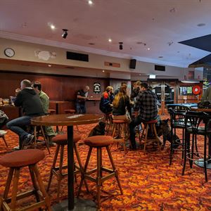 Huntsbury Hotel, Lewisham - Modern Australian Restaurant Menu, Phone ...