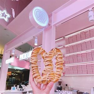Pretzel Carousel, Cannington - Cafe Restaurant Menu, Phone, Reviews | AGFG