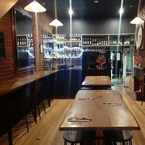 Zemari Pizza Hawthorn, Hawthorn - Pizza Restaurant Menu, Phone, Reviews ...