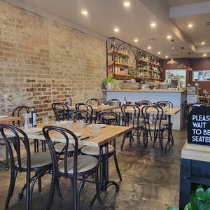 Farro Pizzeria, Hawthorn - Italian Restaurant Menu, Phone, Reviews | AGFG