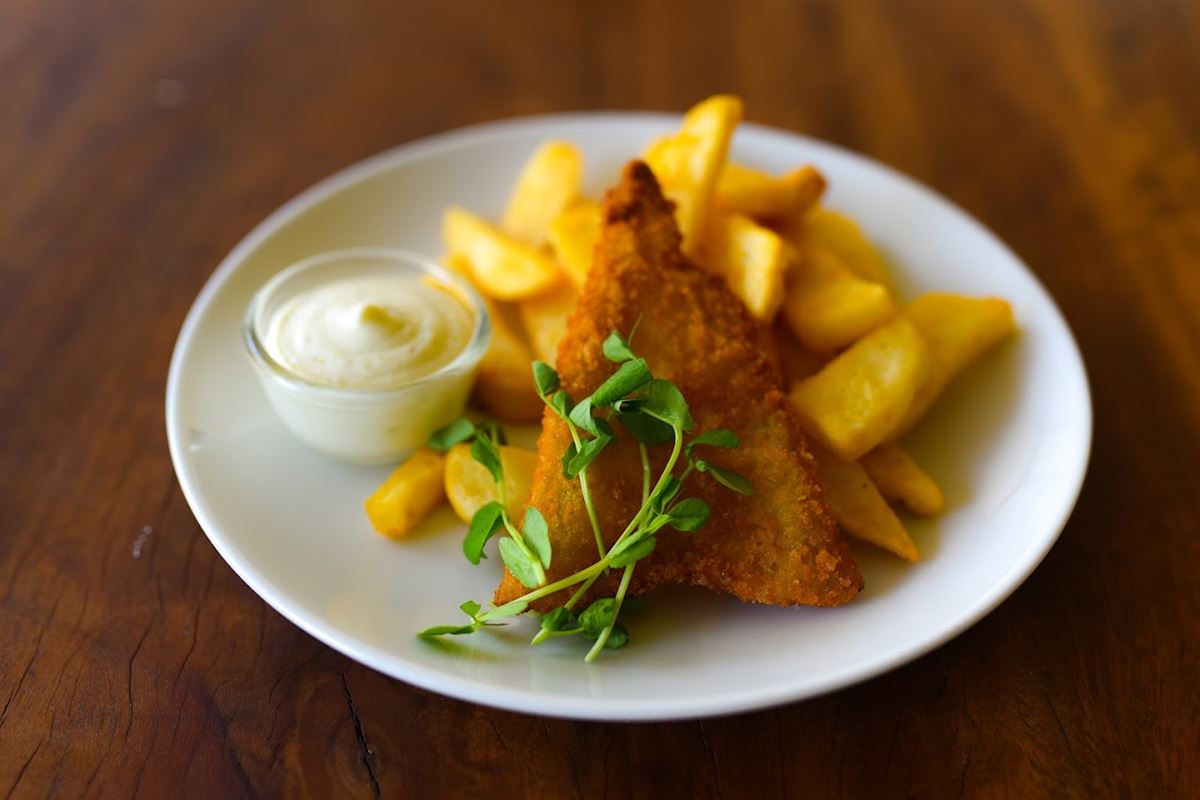 Apple Tree Creek Pub, Apple Tree Creek - Modern Australian Restaurant ...