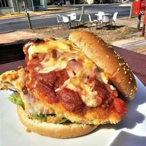 3 Pigs Trattoria, Howlong - Cafe Restaurant Menu, Phone, Reviews | AGFG