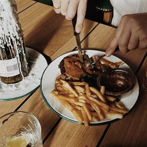 Bonnie Doon Public House, Fortitude Valley - Pub Food Restaurant Menu ...