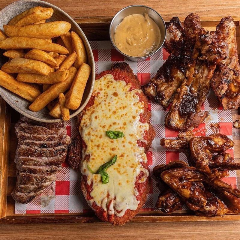 Universal Restaurant, Carlton - Italian Restaurant Menu, Phone, Reviews ...