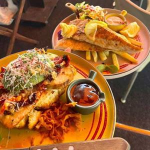 Cafe Balaena, Urangan - Modern Australian Restaurant Menu, Phone ...