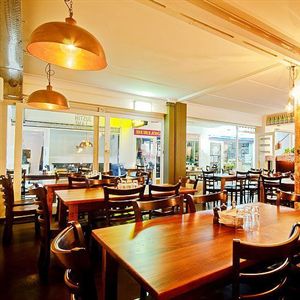 Justin Lane Establishment, Burleigh Heads - Pizza Restaurant Menu ...