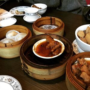 Lucky Chan, Southbank - Chinese Restaurant Menu, Phone, Reviews | AGFG