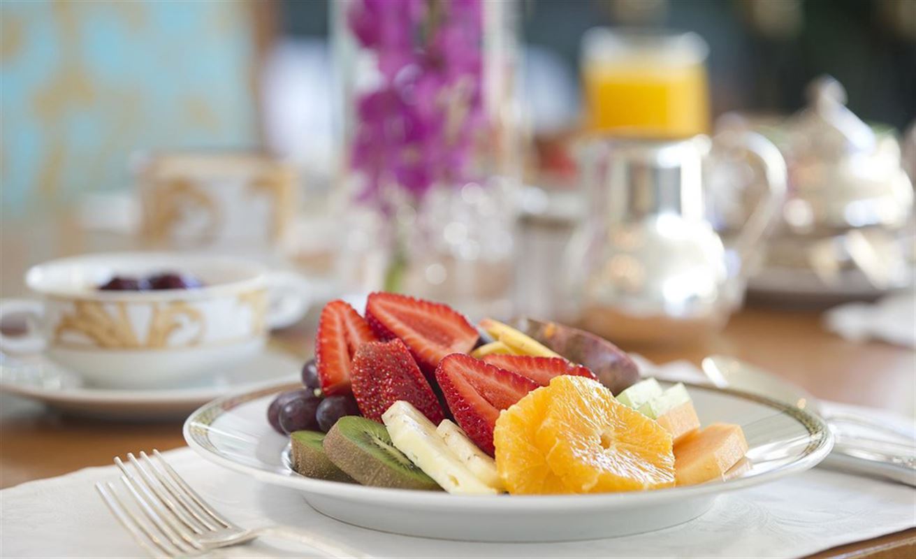 Il Barocco, Main Beach - Buffet Restaurant Menu, Phone, Reviews | AGFG