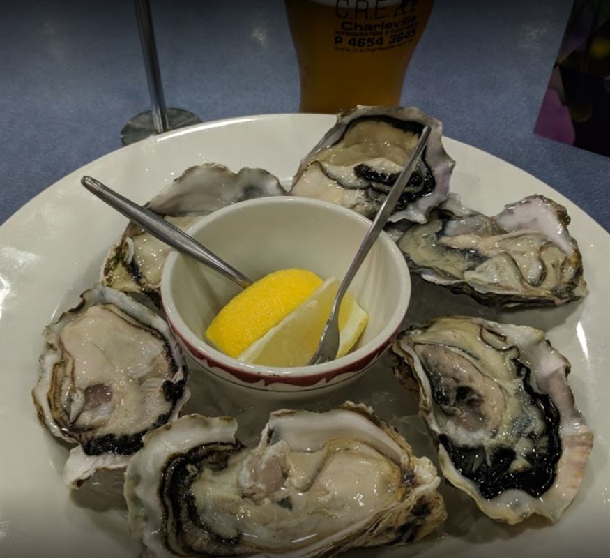 Charleville RSL, Charleville - Pub Food Restaurant Menu, Phone, Reviews ...