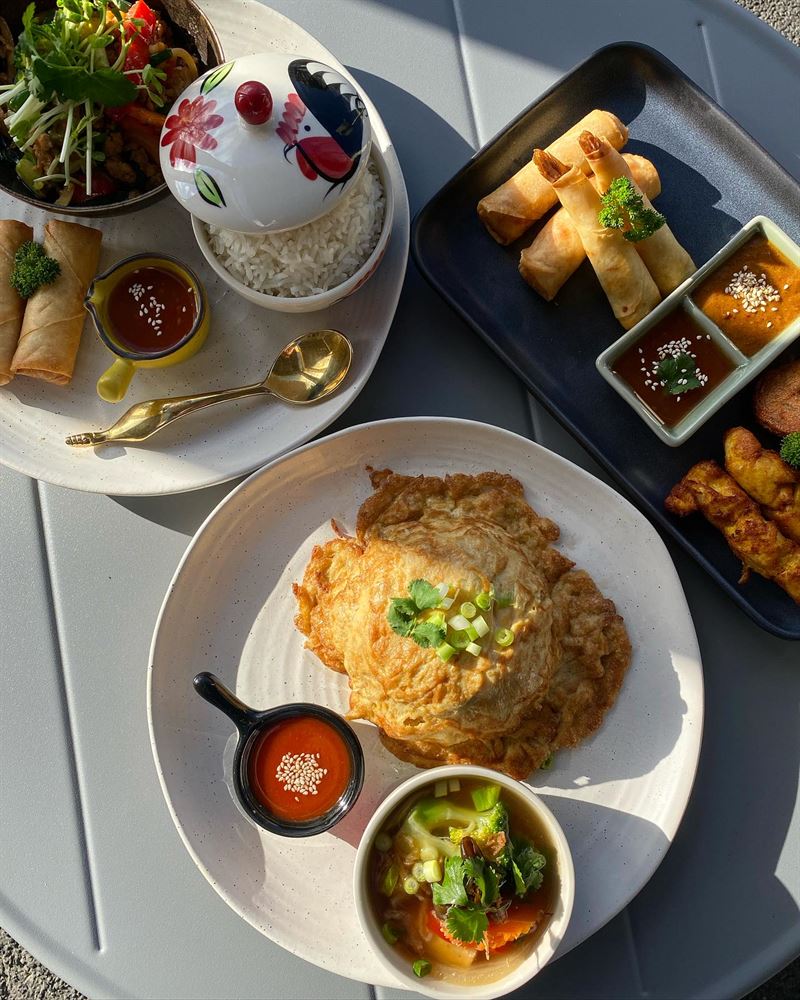 A Day in BKK Williamstown, Williamstown - Thai Restaurant Menu, Phone ...