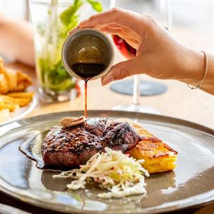 Mooloolaba Fish Market, Mooloolaba - Seafood Restaurant Menu, Phone ...