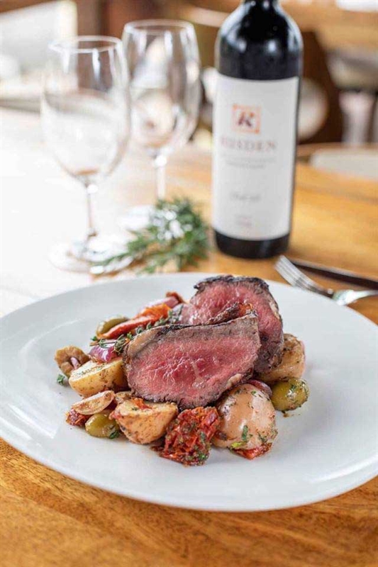 Northerlies Beach Bar and Grill, Airlie Beach - Menus, Phone, Reviews ...