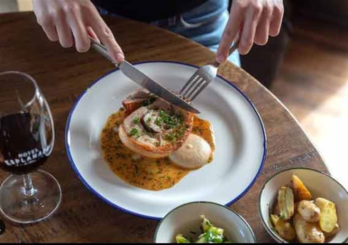 Hotel Esplanade - Espy Kitchen, St Kilda - International Restaurant ...