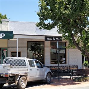 Mely & Me, Euroa - Cafe Restaurant Menu, Phone, Reviews | AGFG
