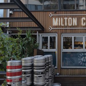 Milton Common, Milton - International Restaurant Menu, Phone, Reviews ...