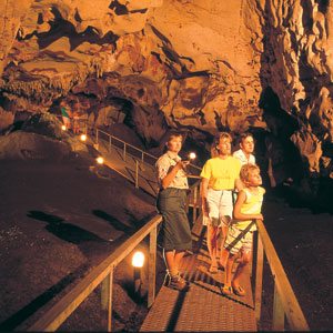 Cutta Cutta Caves, Katherine Attractions - Reviews, Phone, Bookings | AGFG