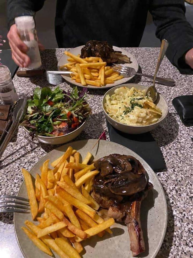 Buffalo Brewery - Boorhaman Hotel, Boorhaman - Modern Australian ...