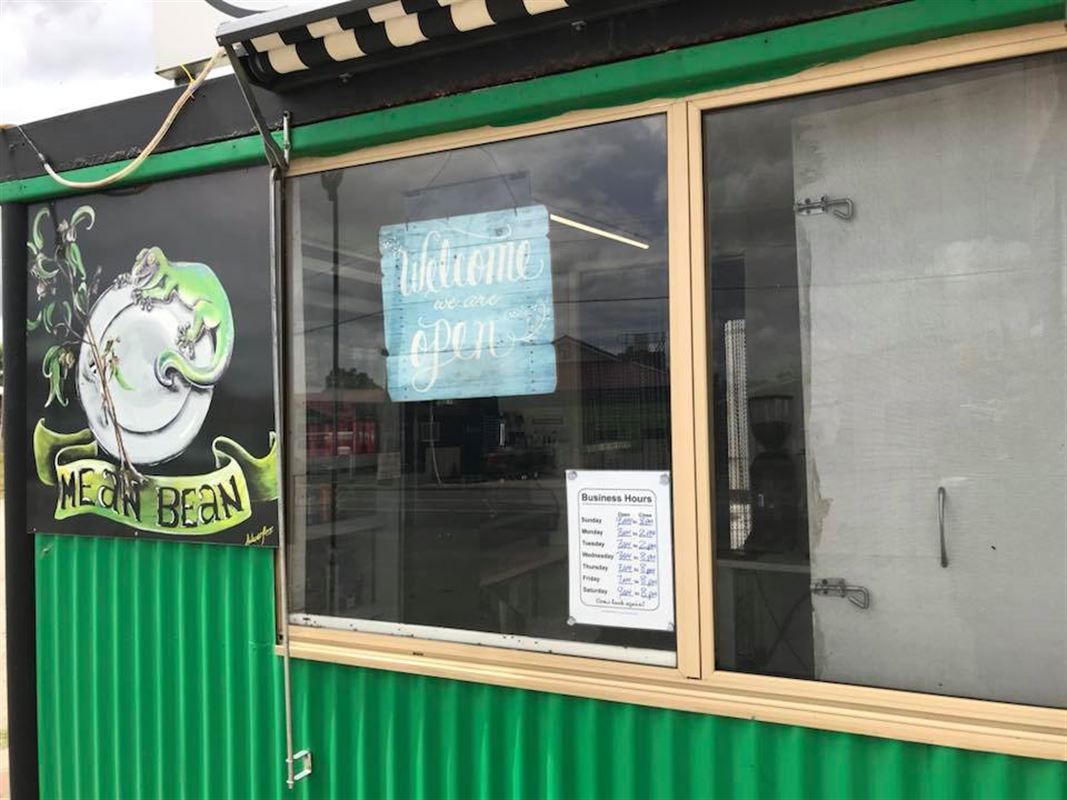 The Mean Bean Diner, Bullsbrook - Pub Food Restaurant Menu, Phone ...