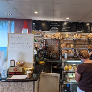 Lakes Entrance Bakery, Lakes Entrance - Bakery Restaurant Menu, Phone ...