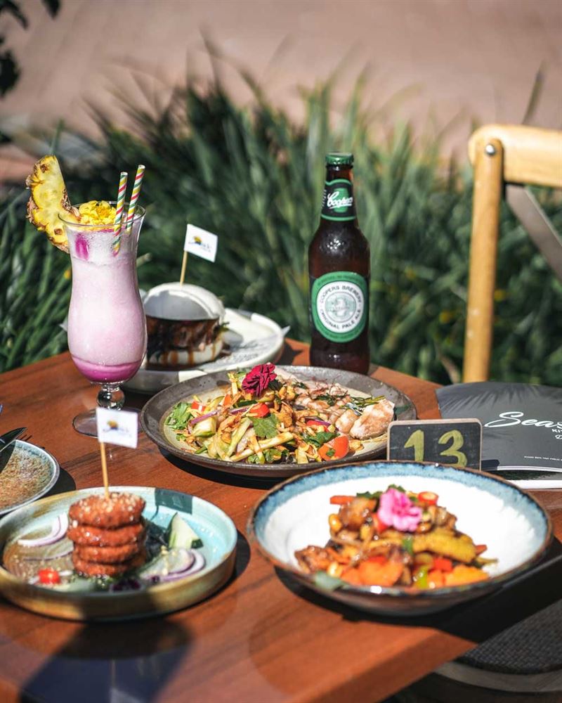 Seaside Kitchen & Bar, Burleigh Heads - Asian Restaurant Menu, Phone ...