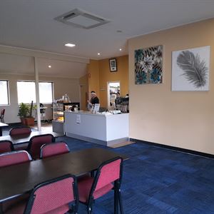 Howzat, Maryborough - Cafe Restaurant Menu, Phone, Reviews | AGFG