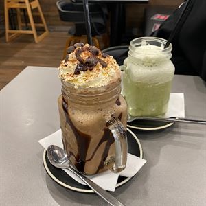 Flow Cafe, Morayfield - Cafe Restaurant Menu, Phone, Reviews | AGFG